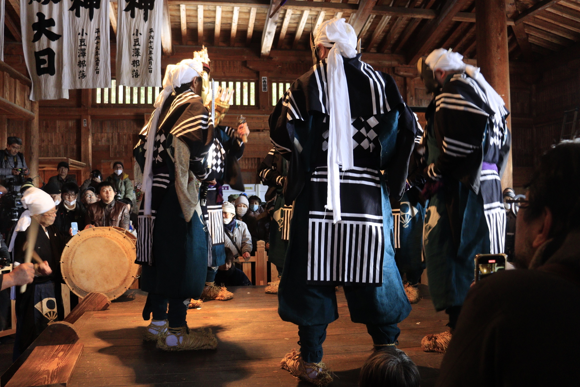 大日堂舞楽: 降魔成道のオフタイム3